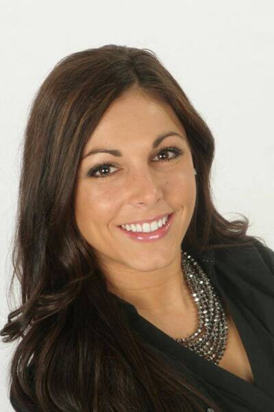 Jennifer Devine - Dix Hills - Howard Hanna | Coach Realtors